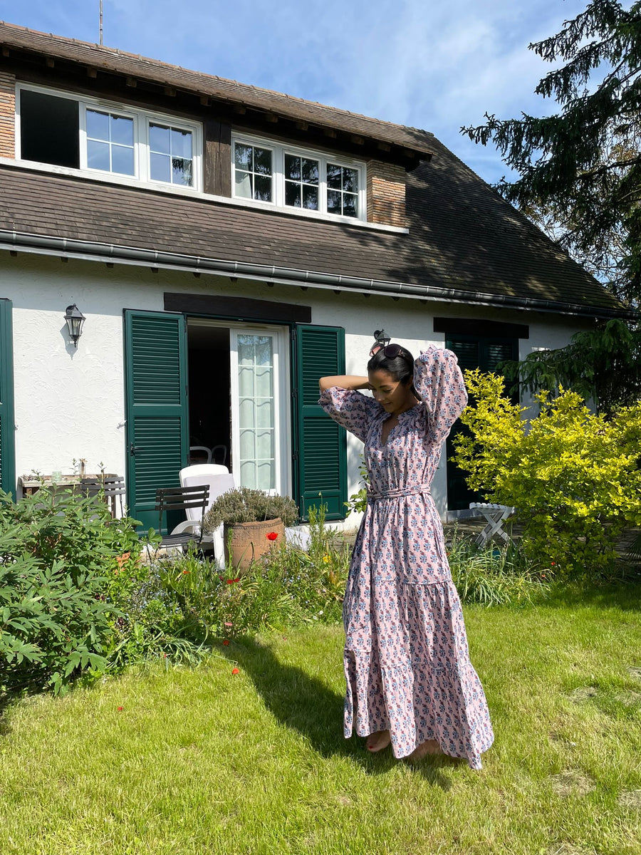 MICHAELA IN THE PINK EMMA – Heidi Wynne